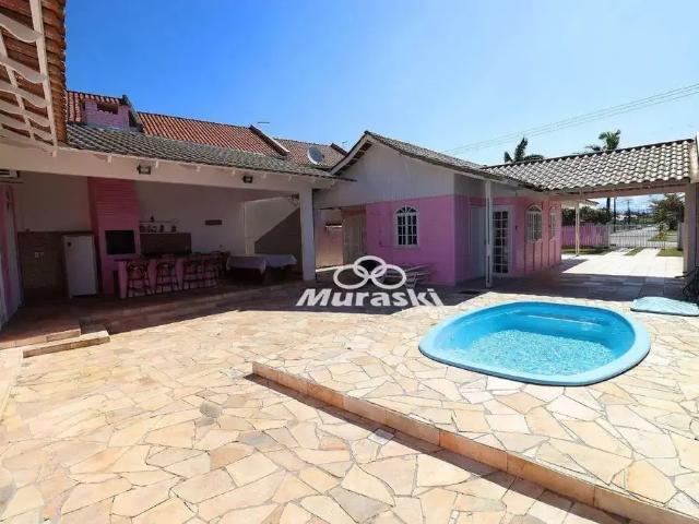 Casa / Sobrado para Venda em Guaratuba/PR Nereidas 4 Quartos
