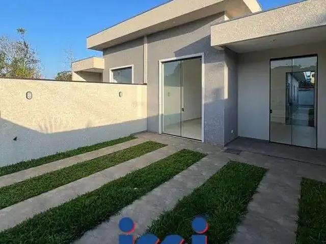 Casa / Sobrado para Venda em Guaratuba/PR Nereidas 3 Quartos