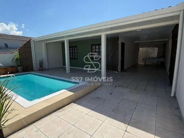 Casa / Sobrado para Venda em Guaratuba/PR Nereidas 3 Quartos