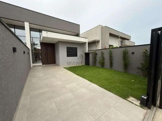 Casa / Sobrado para Venda em Guaratuba/PR Nereidas 3 Quartos
