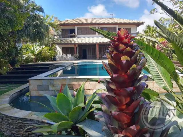 Casa / Sobrado para Venda em Guaratuba/PR Piçarras 5 Quartos