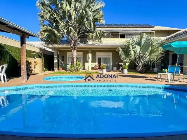 Casa / Sobrado para Venda em Guaratuba/PR Piçarras 5 Quartos