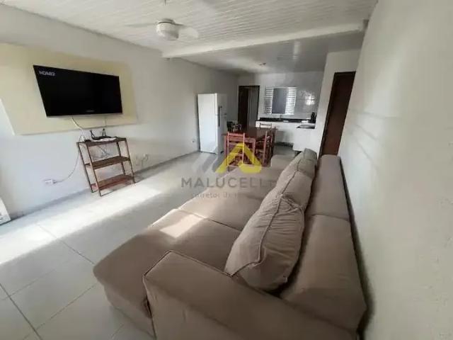 Casa / Sobrado para Venda em Guaratuba/PR Piçarras 2 Quartos