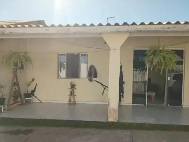 Casa / Sobrado para Venda em Guaratuba/PR Piçarras 3 Quartos