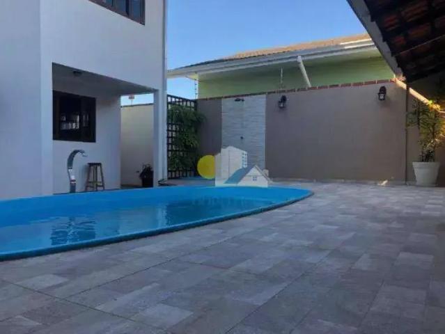 Casa / Sobrado para Venda em Guaratuba/PR Piçarras 3 Quartos