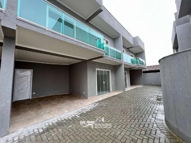 Casa / Sobrado para Venda em Guaratuba/PR Piçarras 3 Quartos