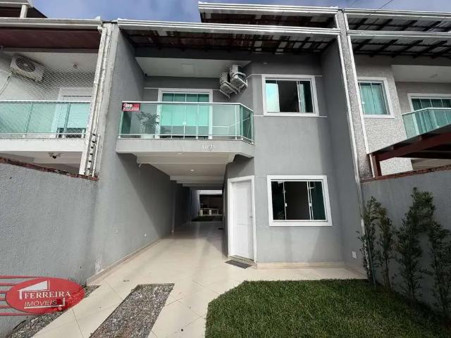 Casa / Sobrado para Venda em Guaratuba/PR Piçarras 3 Quartos