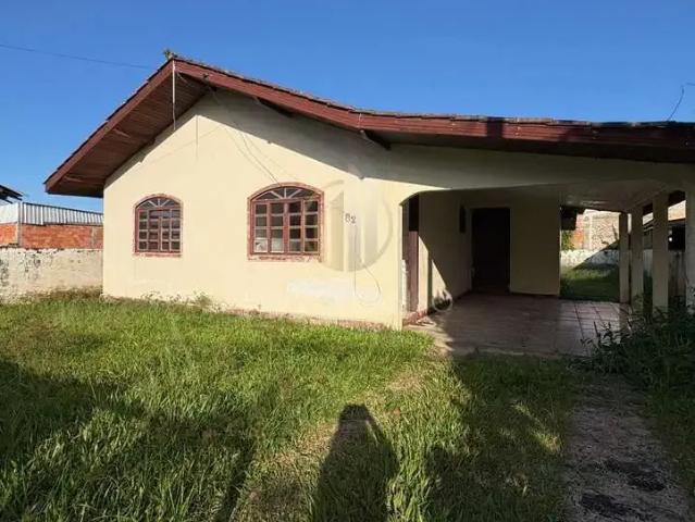 Casa / Sobrado para Venda em Guaratuba/PR Piçarras 3 Quartos