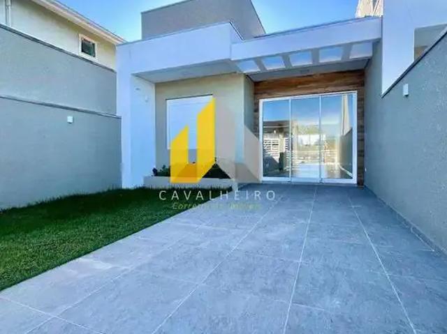 Casa / Sobrado para Venda em Guaratuba/PR Piçarras 3 Quartos