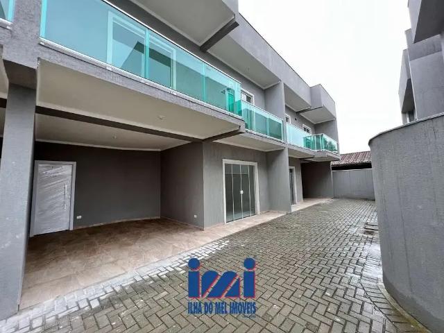 Casa / Sobrado para Venda em Guaratuba/PR Piçarras 3 Quartos