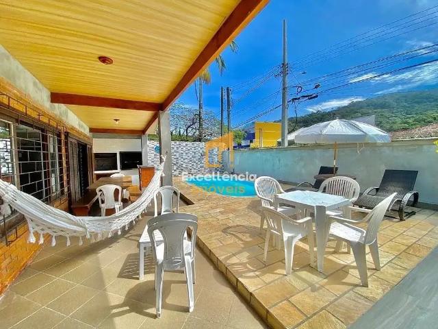 Casa / Sobrado para Venda em Guaratuba/PR Prainha 6 Quartos