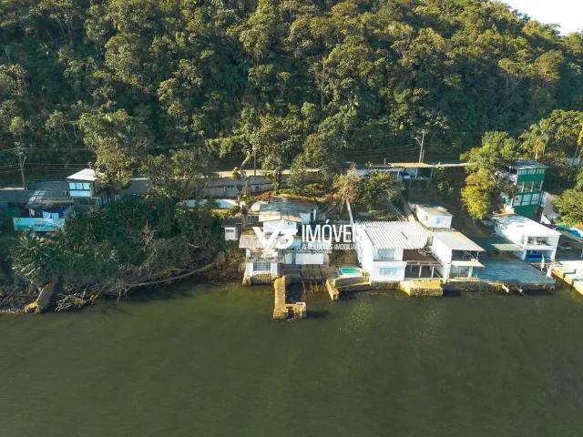 Casa / Sobrado para Venda em Guaratuba/PR Prainha 6 Quartos