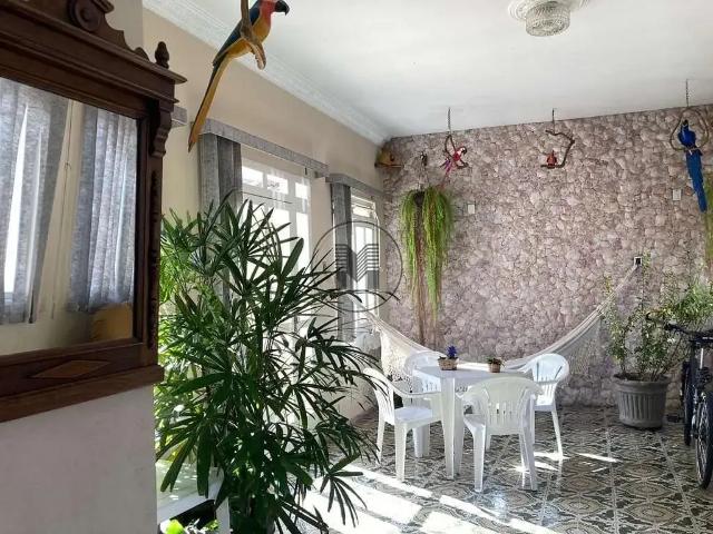 Casa / Sobrado para Venda em Guaratinguetá/SP Centro 3 Quartos