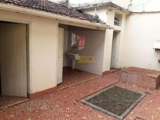 Casa / Sobrado para Venda em Guaratinguetá/SP Centro 4 Quartos