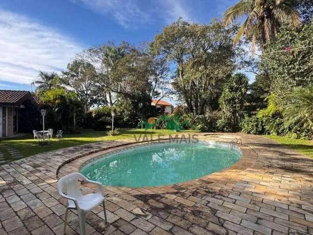 Casa / Sobrado para Venda em Guaratinguetá/SP Belveder Clube dos 500 4 Quartos