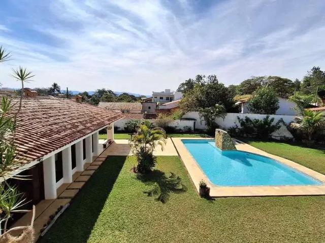 Casa / Sobrado para Venda em Guaratinguetá/SP Belveder Clube dos 500 4 Quartos