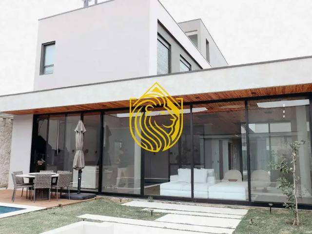 Casa / Sobrado para Venda em Guaratinguetá/SP Internacional Park 4 Quartos