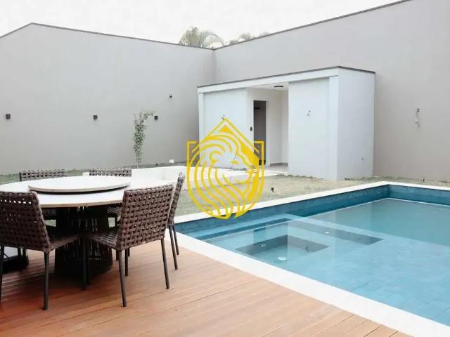 Casa / Sobrado para Venda em Guaratinguetá/SP Internacional Park 4 Quartos