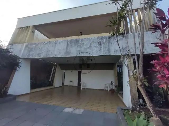 Casa / Sobrado para Venda em Guaratinguetá/SP Nova Guará 4 Quartos