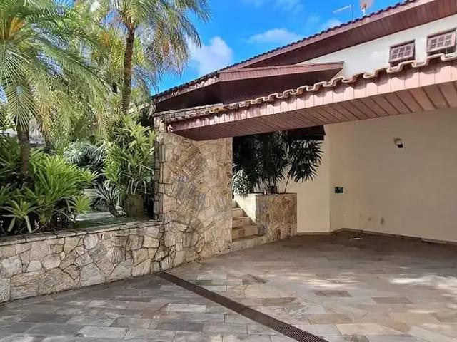 Casa / Sobrado para Venda em Guaratinguetá/SP Portal das Colinas 3 Quartos