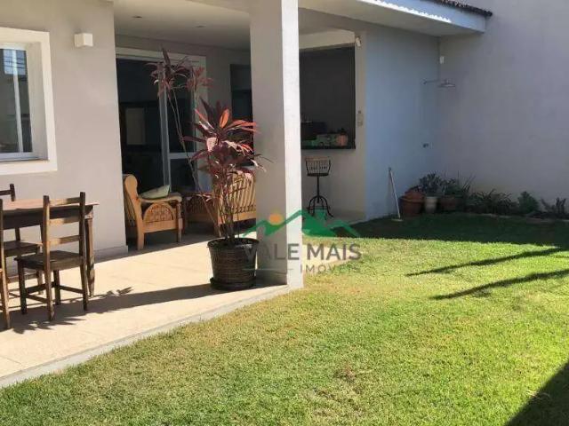 Casa / Sobrado para Venda em Guaratinguetá/SP Parque das Alamedas 4 Quartos