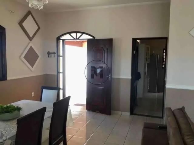 Casa / Sobrado para Venda em Guaratinguetá/SP Parque Residencial Beira Rio I 3 Quartos