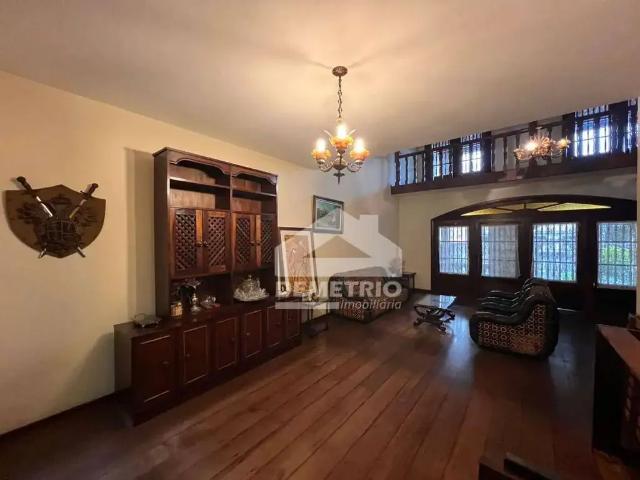 Casa / Sobrado para Venda em Guaratinguetá/SP Pedregulho 4 Quartos