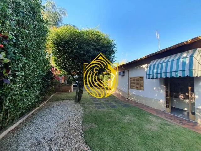 Casa / Sobrado para Venda em Guaratinguetá/SP Pedregulho 6 Quartos