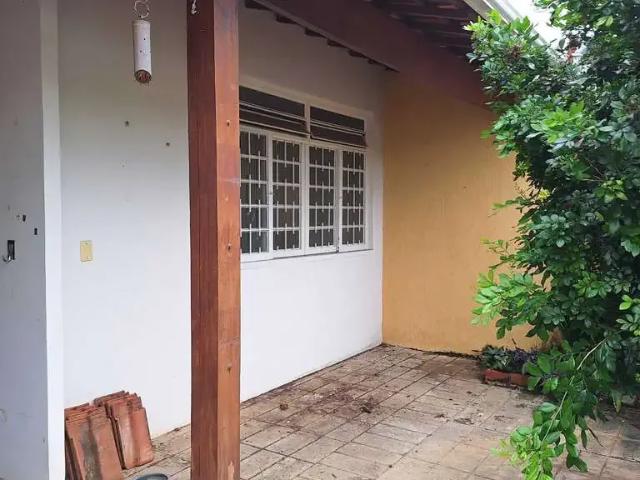 Casa / Sobrado para Venda em Guaratinguetá/SP Pedregulho 3 Quartos
