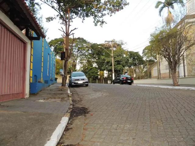 Casa / Sobrado para Venda em Guaratinguetá/SP Pedregulho 3 Quartos