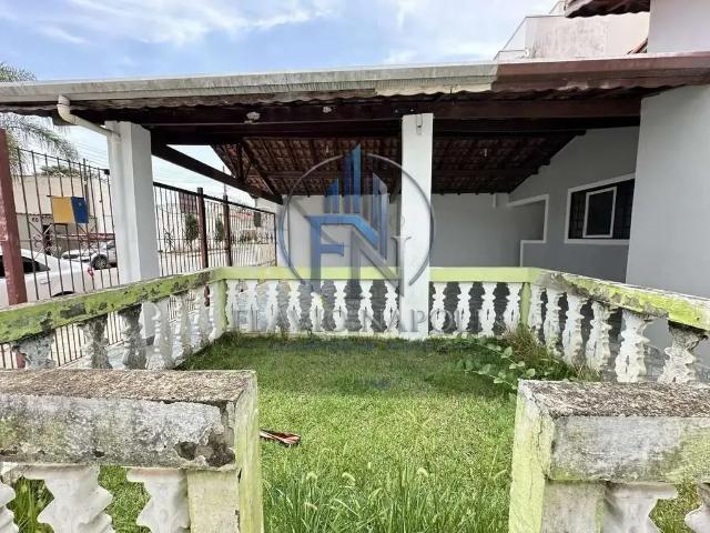 Casa / Sobrado para Venda em Guaratinguetá/SP Residencial Village Santana 4 Quartos