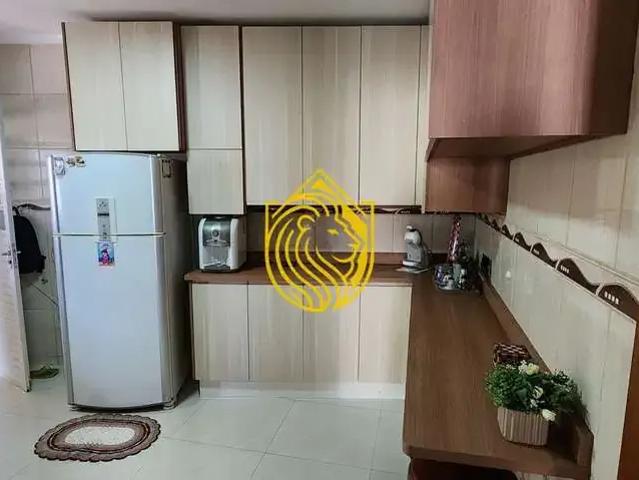 Casa / Sobrado para Venda em Guaratinguetá/SP Residencial Village Santana 5 Quartos