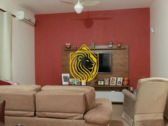Casa / Sobrado para Venda em Guaratinguetá/SP Vila Comendador Rodrigues Alves 4 Quartos