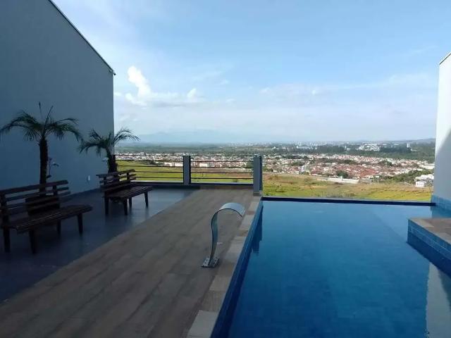 Casa / Sobrado para Venda em Guaratinguetá/SP Village Mantiqueira 4 Quartos