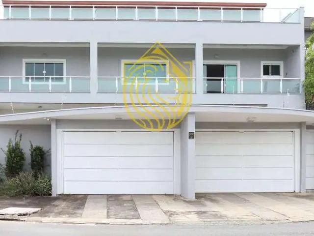 Casa / Sobrado para Venda em Guaratinguetá/SP Village Mantiqueira 5 Quartos