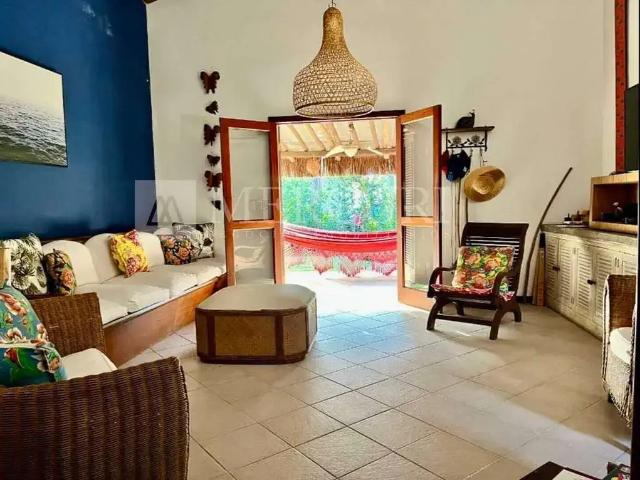 Casa / Sobrado para Venda em Guarujá/SP Balneário Praia do Pernambuco 3 Quartos