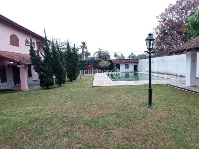 Casa / Sobrado para Venda em Guarujá/SP Balneário Praia do Pernambuco 4 Quartos