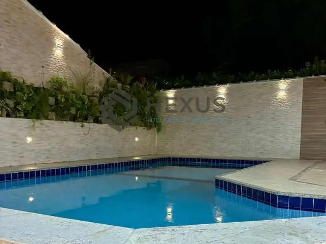 Casa / Sobrado para Venda em Guarujá/SP Balneário Praia do Pernambuco 4 Quartos