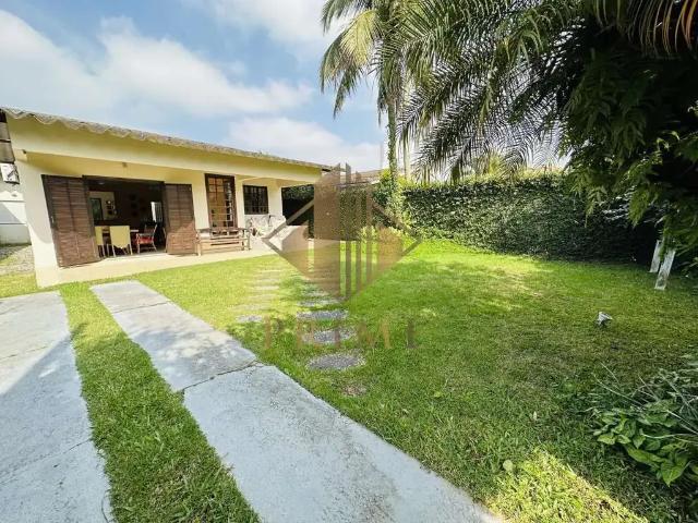 Casa / Sobrado para Venda em Guarujá/SP Balneário Praia do Pernambuco 4 Quartos