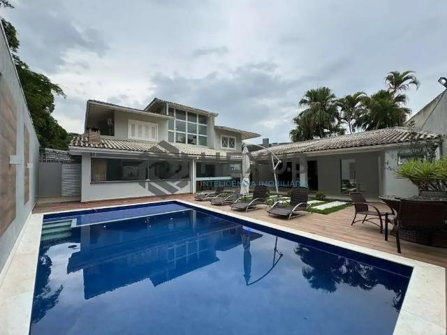 Casa / Sobrado para Venda em Guarujá/SP Balneário Praia do Pernambuco 4 Quartos