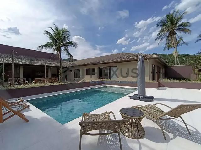 Casa / Sobrado para Venda em Guarujá/SP Balneario Praia do Perequê 4 Quartos