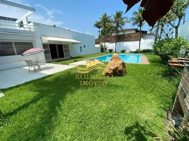 Casa / Sobrado para Venda em Guarujá/SP Enseada 4 Quartos