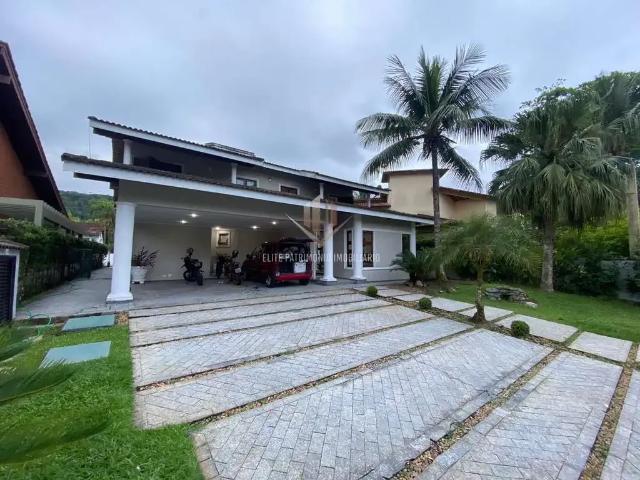Casa / Sobrado para Venda em Guarujá/SP Enseada 4 Quartos
