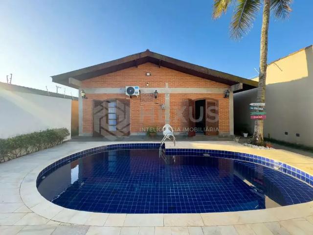 Casa / Sobrado para Venda em Guarujá/SP Enseada 4 Quartos