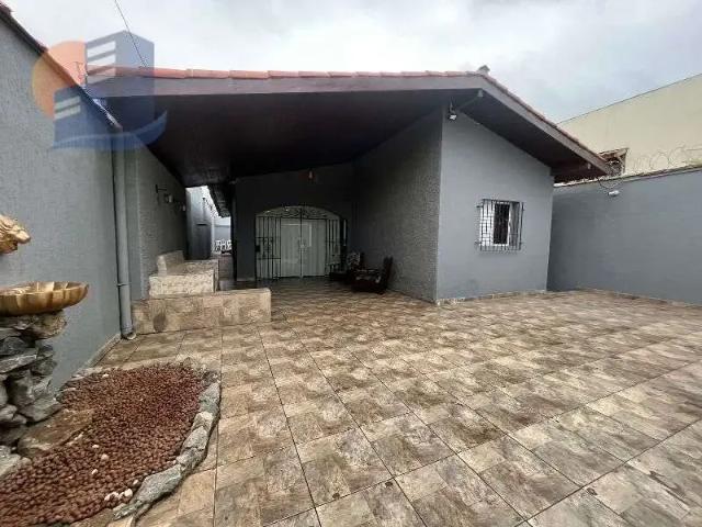 Casa / Sobrado para Venda em Guarujá/SP Enseada 4 Quartos