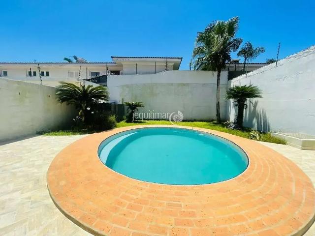 Casa / Sobrado para Venda em Guarujá/SP Enseada 4 Quartos