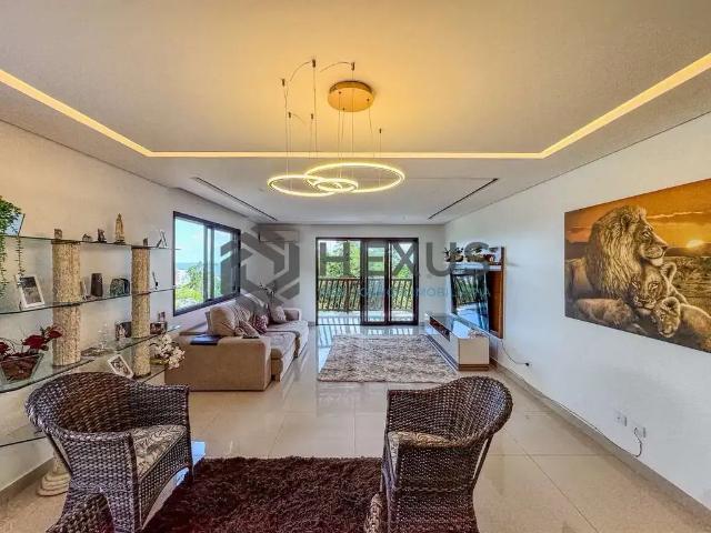 Casa / Sobrado para Venda em Guarujá/SP Enseada 4 Quartos