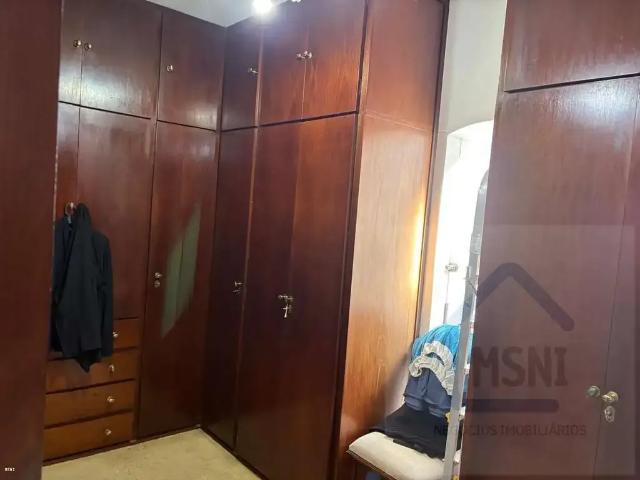 Casa / Sobrado para Venda em Guarujá/SP Enseada 4 Quartos
