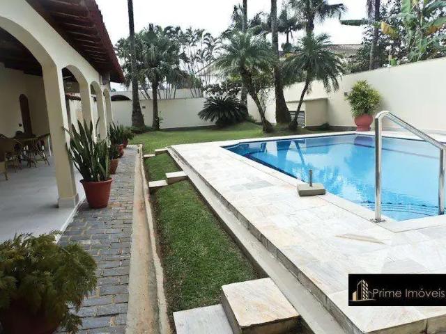 Casa / Sobrado para Venda em Guarujá/SP Enseada 4 Quartos