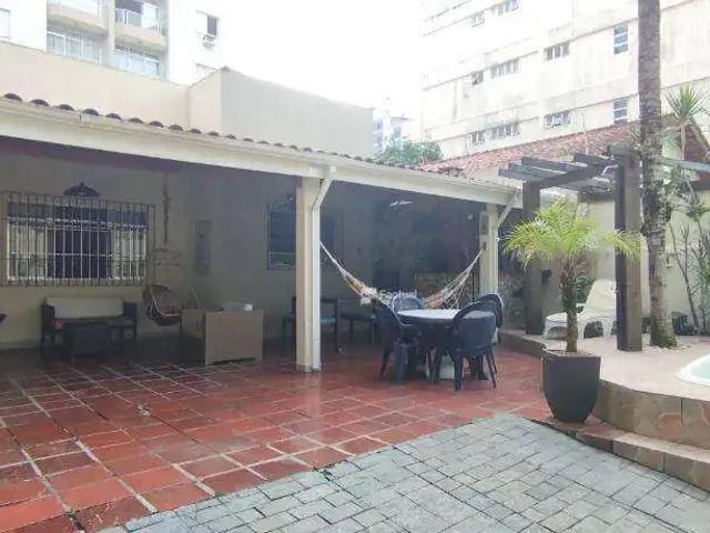 Casa / Sobrado para Venda em Guarujá/SP Enseada 4 Quartos